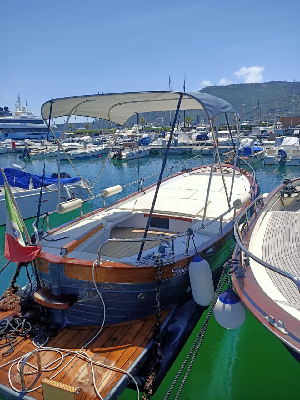 GOZZO LIGURE CON SKIPPER | Global Navis